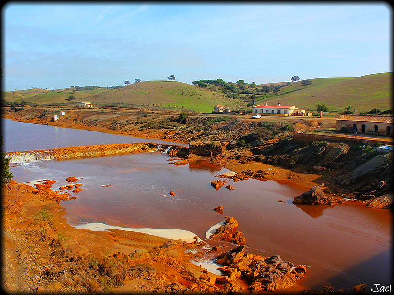Le Rio Tinto (la Rivière Rouge), en Espagne