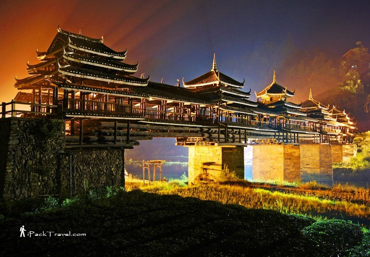 China #7: Grand Chengyang Bridge in Sanjiang (三江程阳风雨桥)