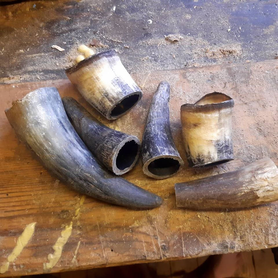Processing cow horn for arrow nock inserts