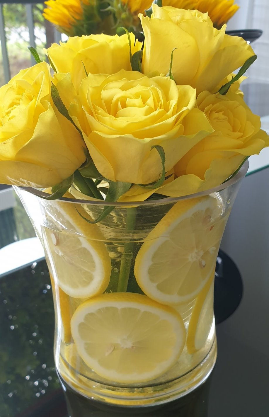 How to create a perfect "Capri" inspired summer table setting?