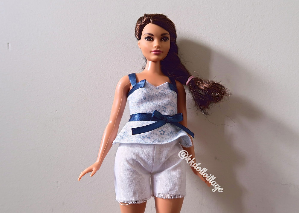 Another Easy DIY clothes for Plus size Barbie...