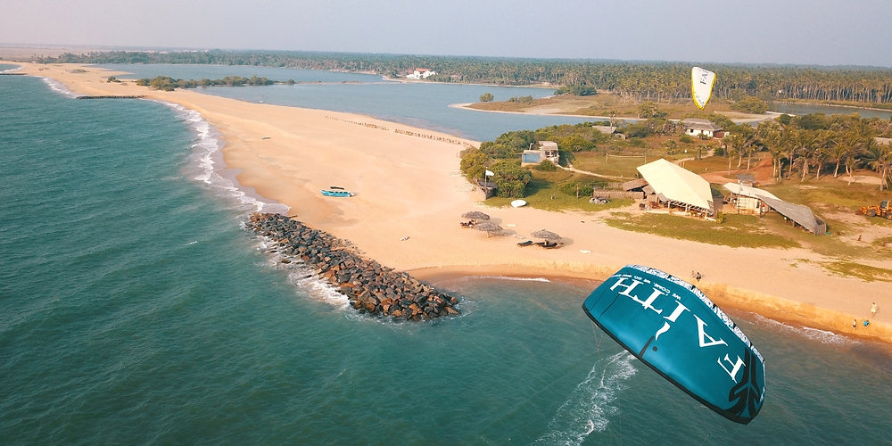Kitesurfing in June, Kappalady, Sri Lanka