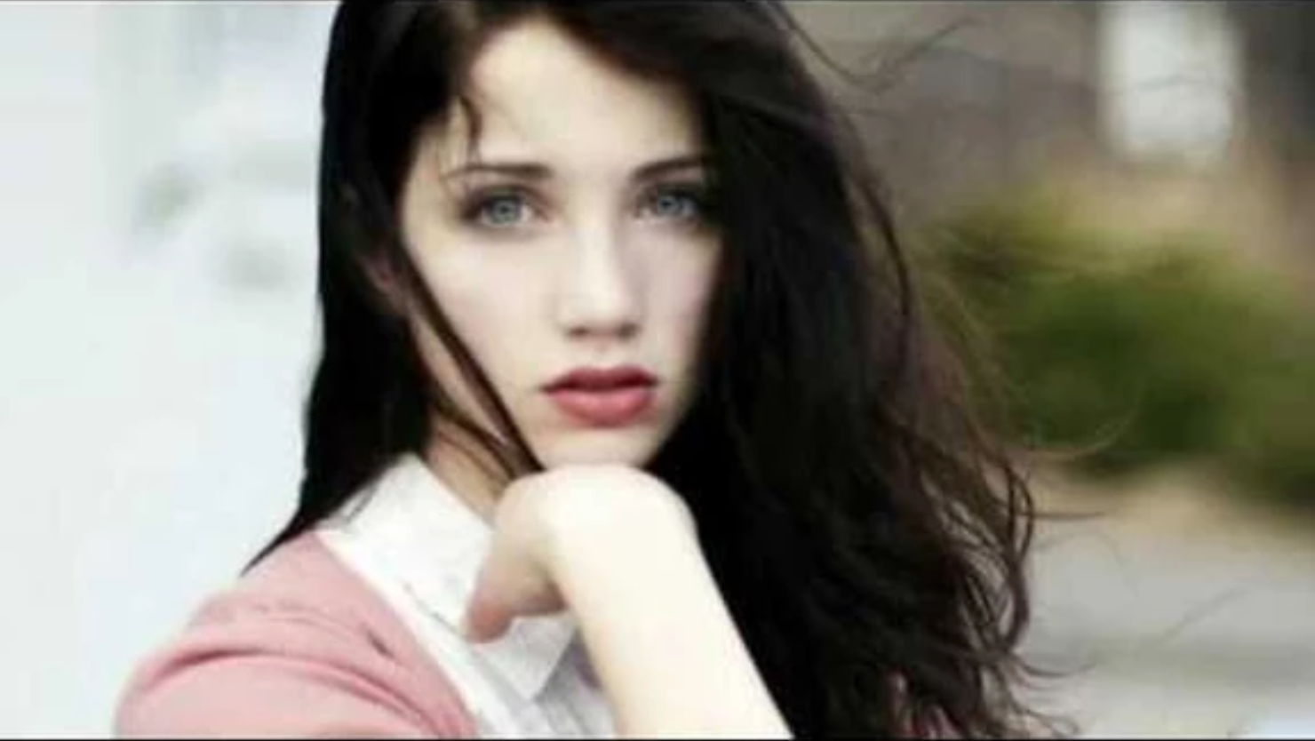 Ten Reasons Why It’s Good To Be a Dark-Porcelain!