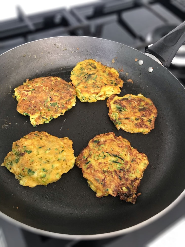 GF Cheesy courgette (zucchini) bites | mysite