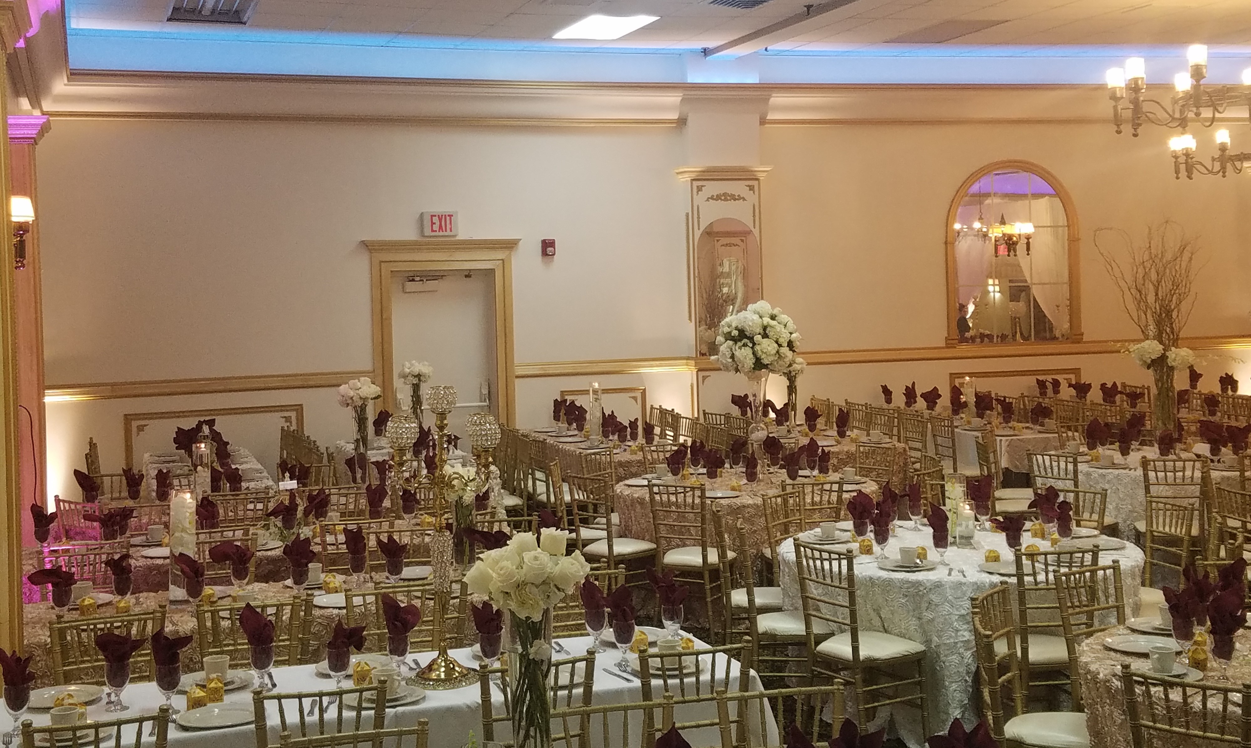 Banquet Hall & Conference Center | The Lincoln Manor