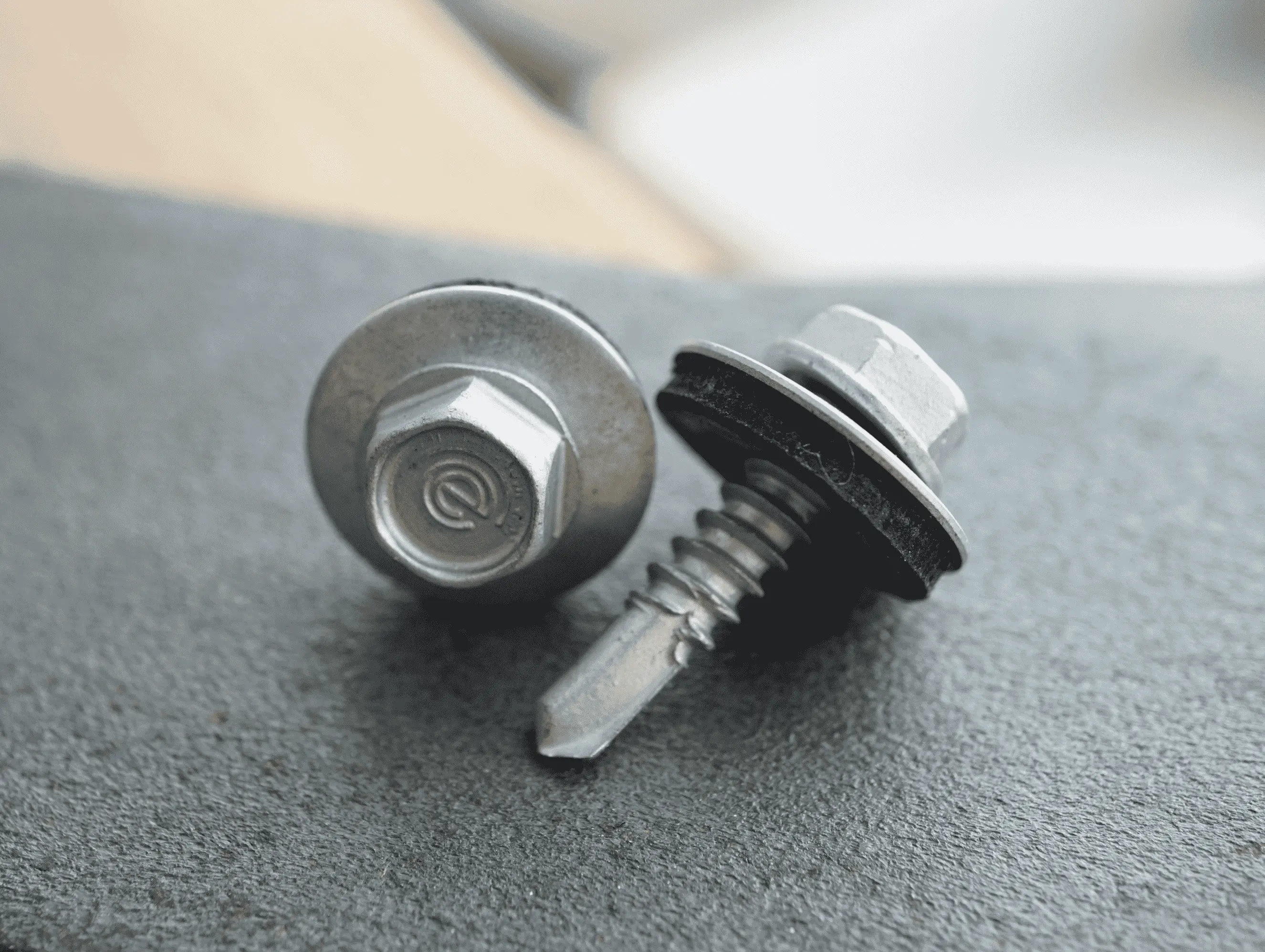 Roofing Fasteners | Youngman
