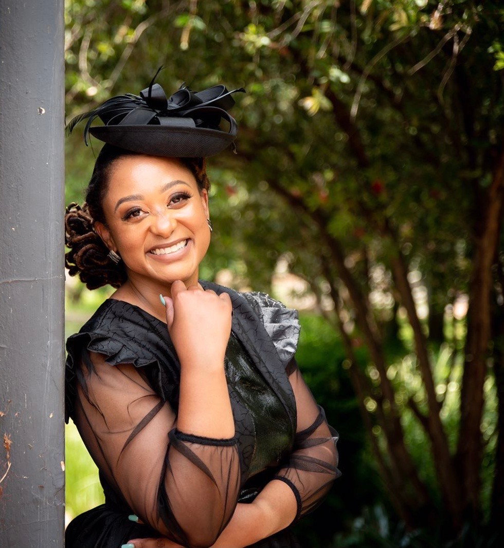 Hire Public Speakers | Book The Best Motivational Speakers