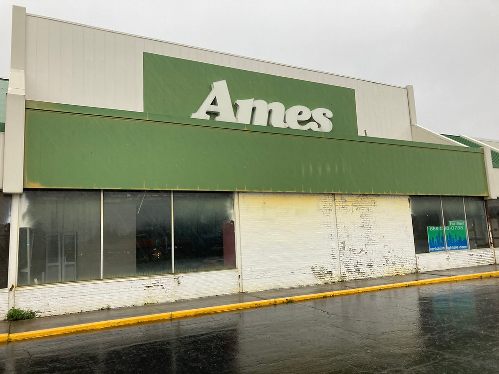 Video: We Urban Explore an Abandoned Ames (Formerly Hills) Department ...