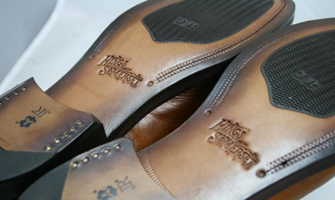 Shoe Engraving: A Timeless Gift