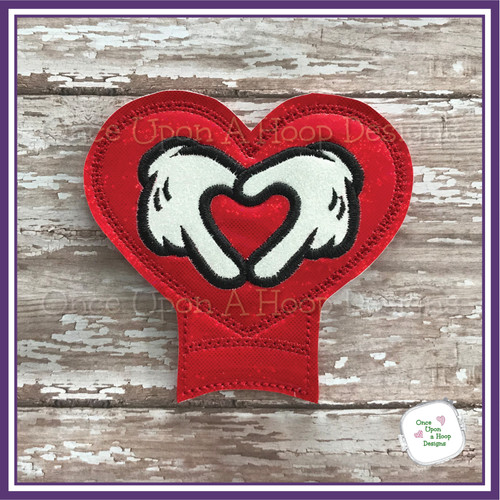 Mouse Heart Hands Ctr ITH Digital Machine Embroidery Design | Once Upon ...