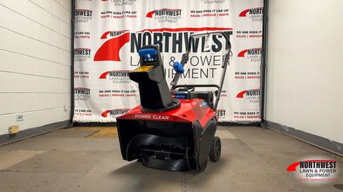 Toro 21 in. Power Clear 821 QZE Snow Blower (38757) | Northwest Lawn ...