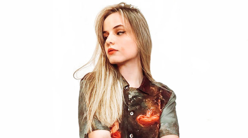 O cotidiano de uma artista local: entrevista com Amanda Guedes