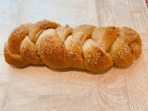 Helen’s Cardamom Braid (10.5 oz · ~10") | Hulda's Swedish Bake