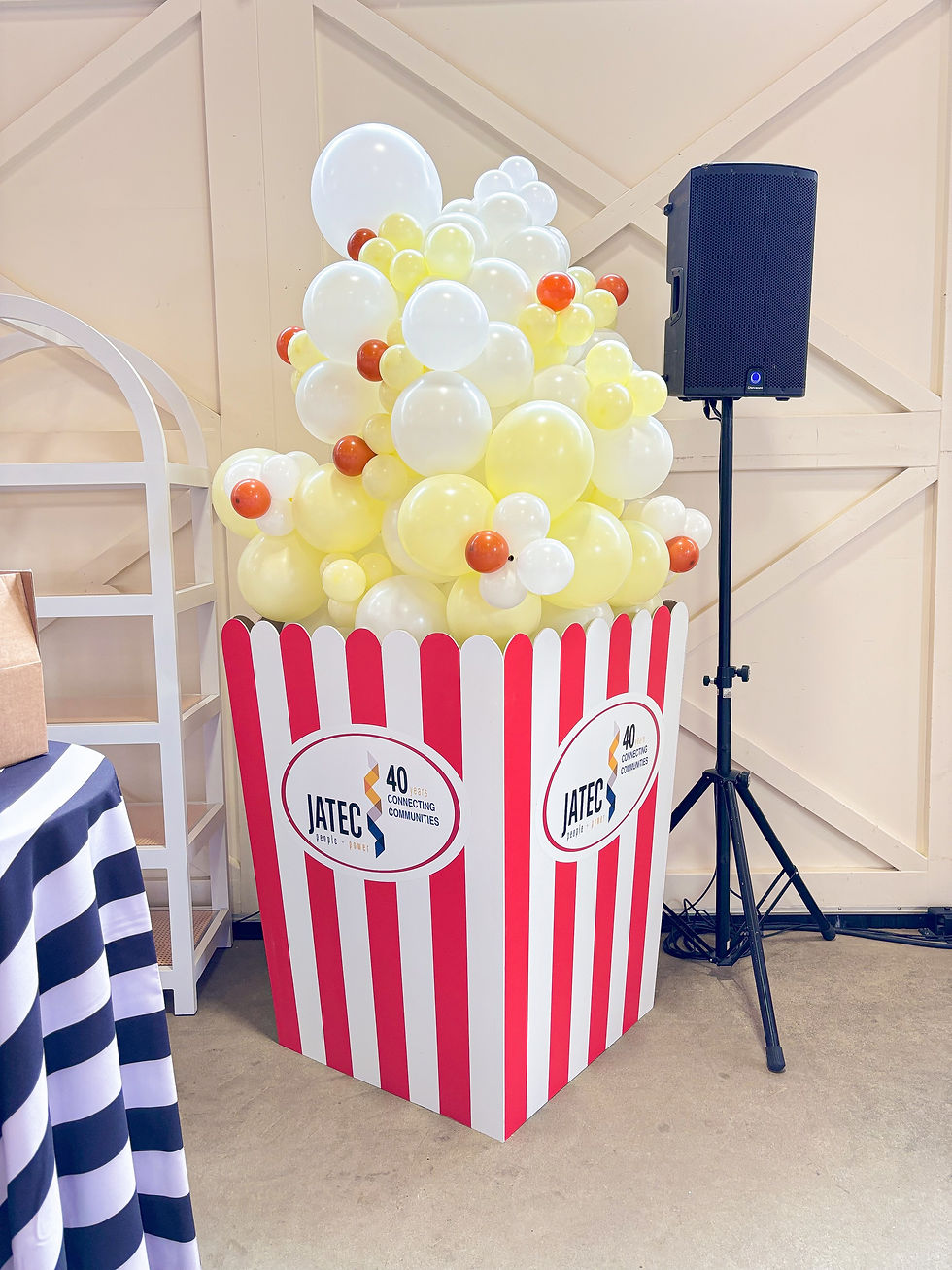 Balloon Studio Edmonton YEG | Birthday balloons | Edmonton, AB, Canada