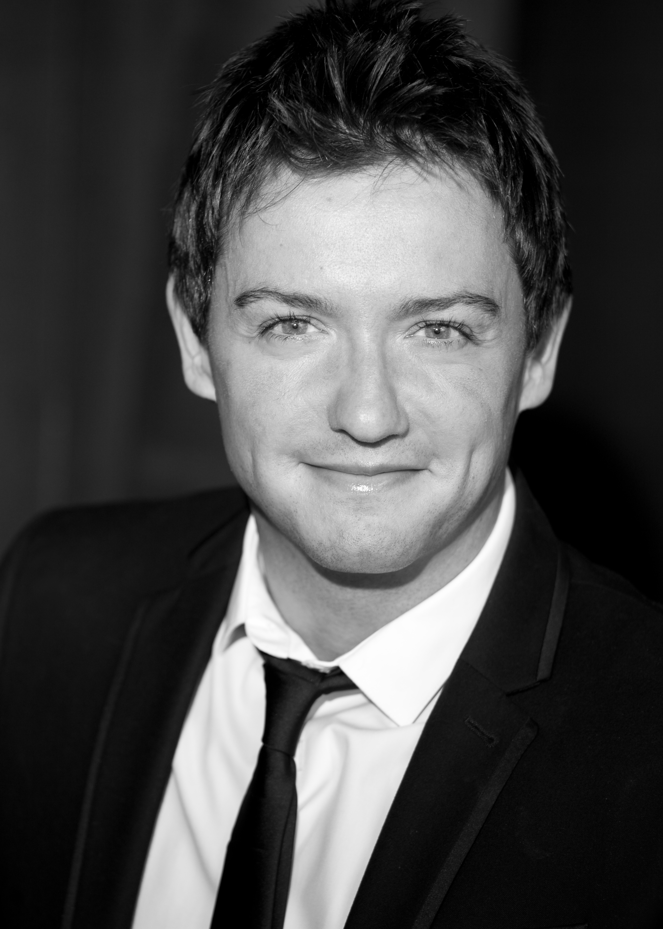 Chris Till Actor and Presenter. Singer in London and the South East