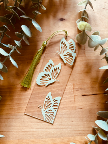 Green butterfly acrylic bookmark | My Site