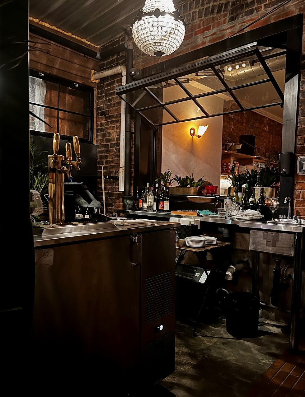 Bar Piquette: A Toast to Wine and Small Plates in Torontos Queen West ...