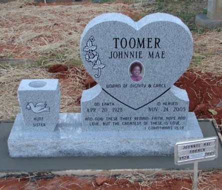 SINGLE HEART MONUMENT SPECIAL GROUP PLUS | C. TAYLOR'S MONUMENT