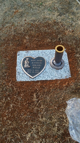 SINGLE HEART MONUMENT | C. TAYLOR'S MONUMENT