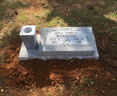 PILLIAR MARKER SET | C. TAYLOR'S MONUMENT