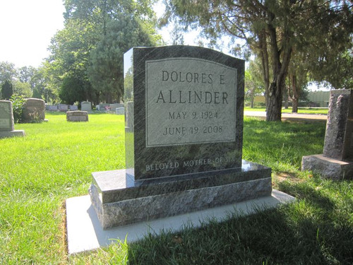 SINGLE BAHAMA BLUE MONUMENTS | C. TAYLOR'S MONUMENT