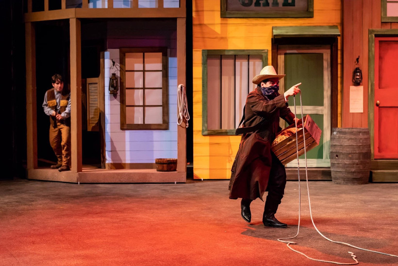 David the Best Slinger in The West | AfsanehAayani