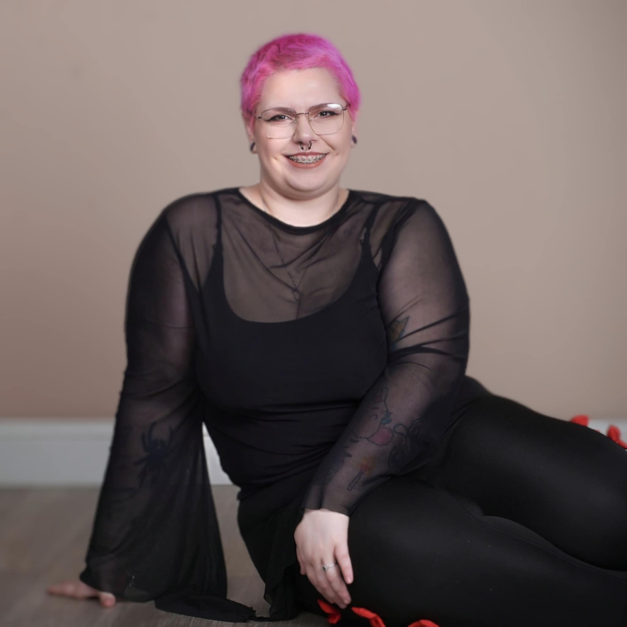 Kira Dersch | Lilith's Lair GR