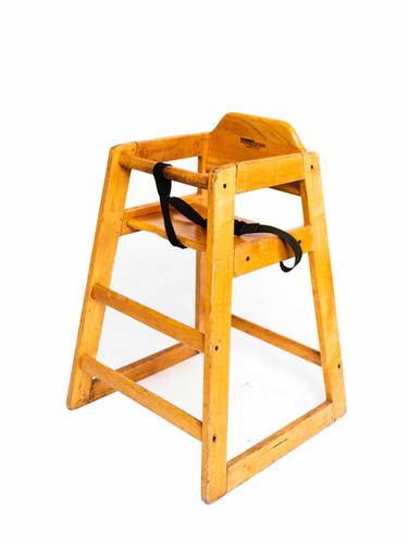 High Chair | Amazing Event Rental