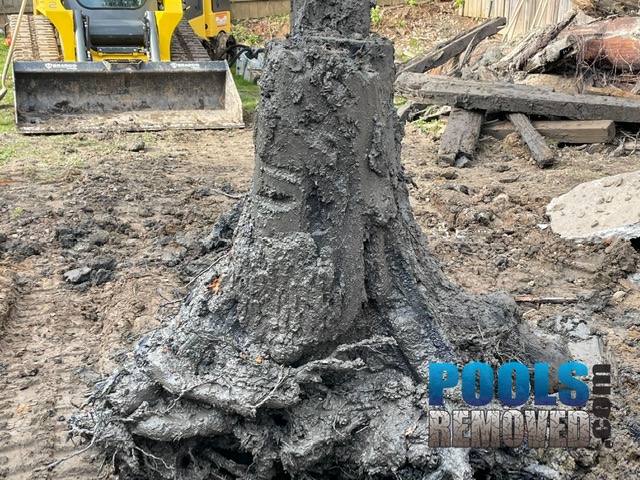 Why the Concrete Apron / Decking Must Come Out of a Swimming Pool