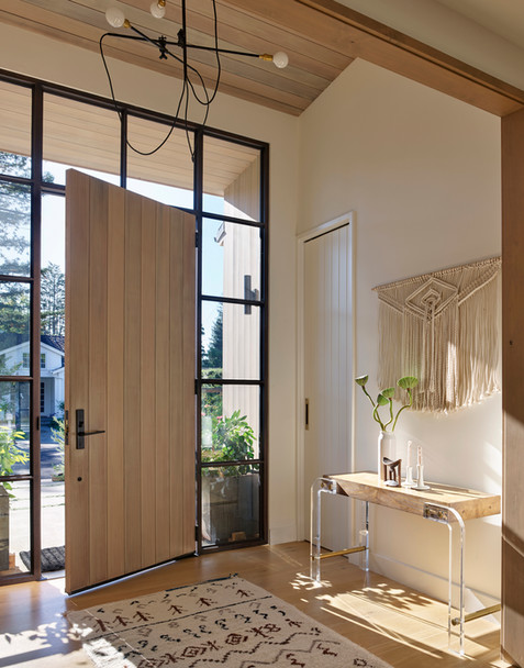 POPPY PROJECT | Caitlin Flemming