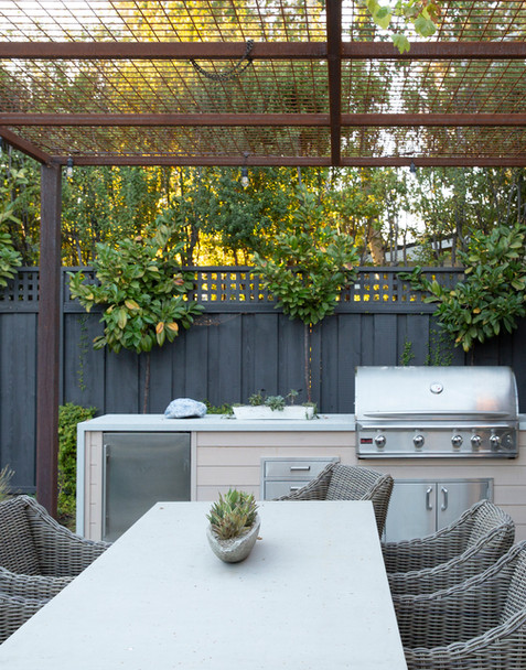 POPPY PROJECT | Caitlin Flemming