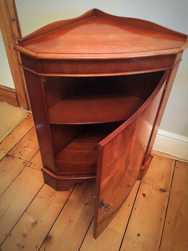 Victorian Corner Unit | windsor-collectibles