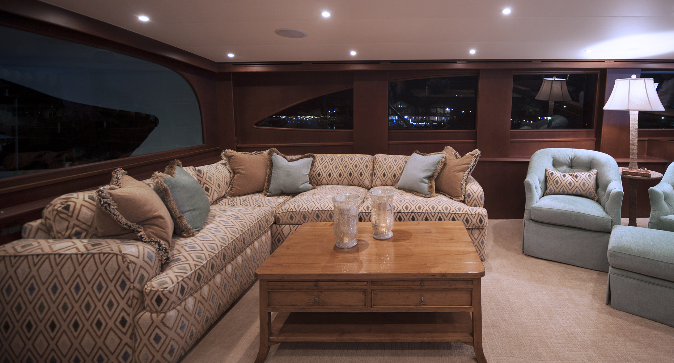 105' SPORTFISH | Jim Smith Tournament Boats, Inc. | United States