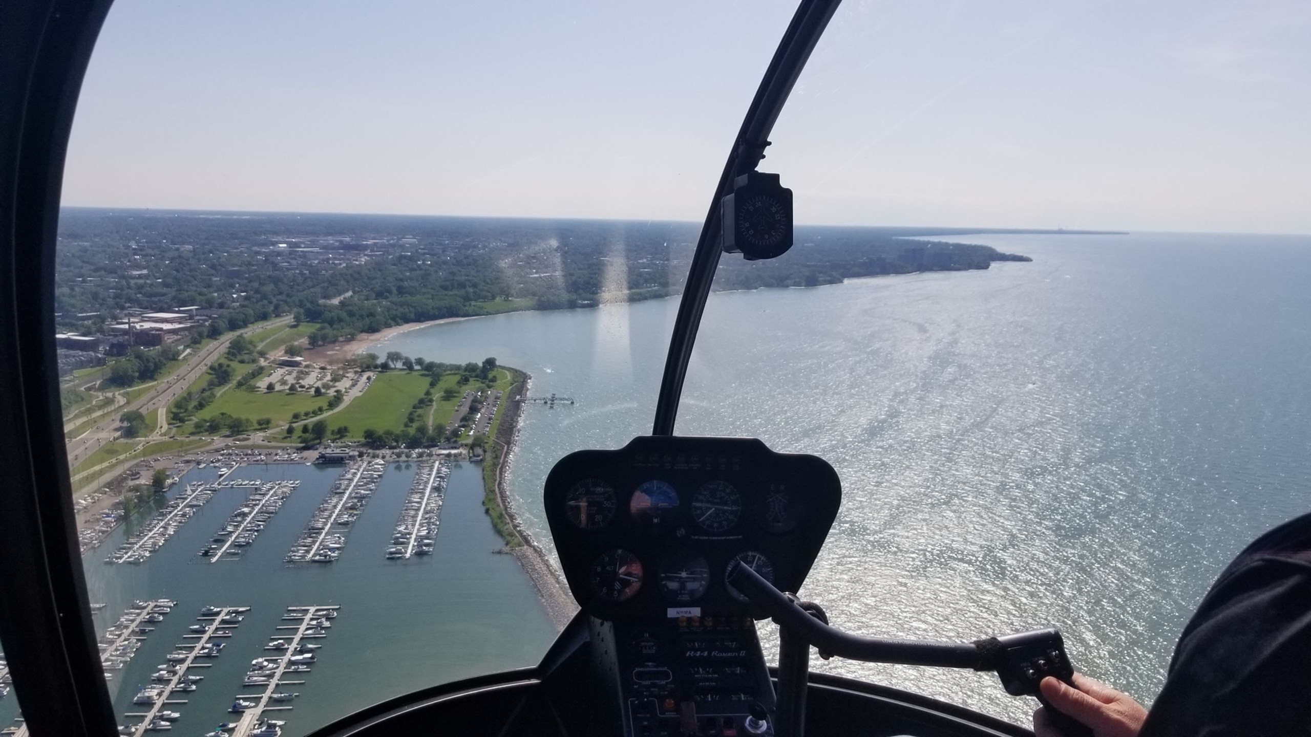 Fly Heli | Cleveland Shoreline Tour