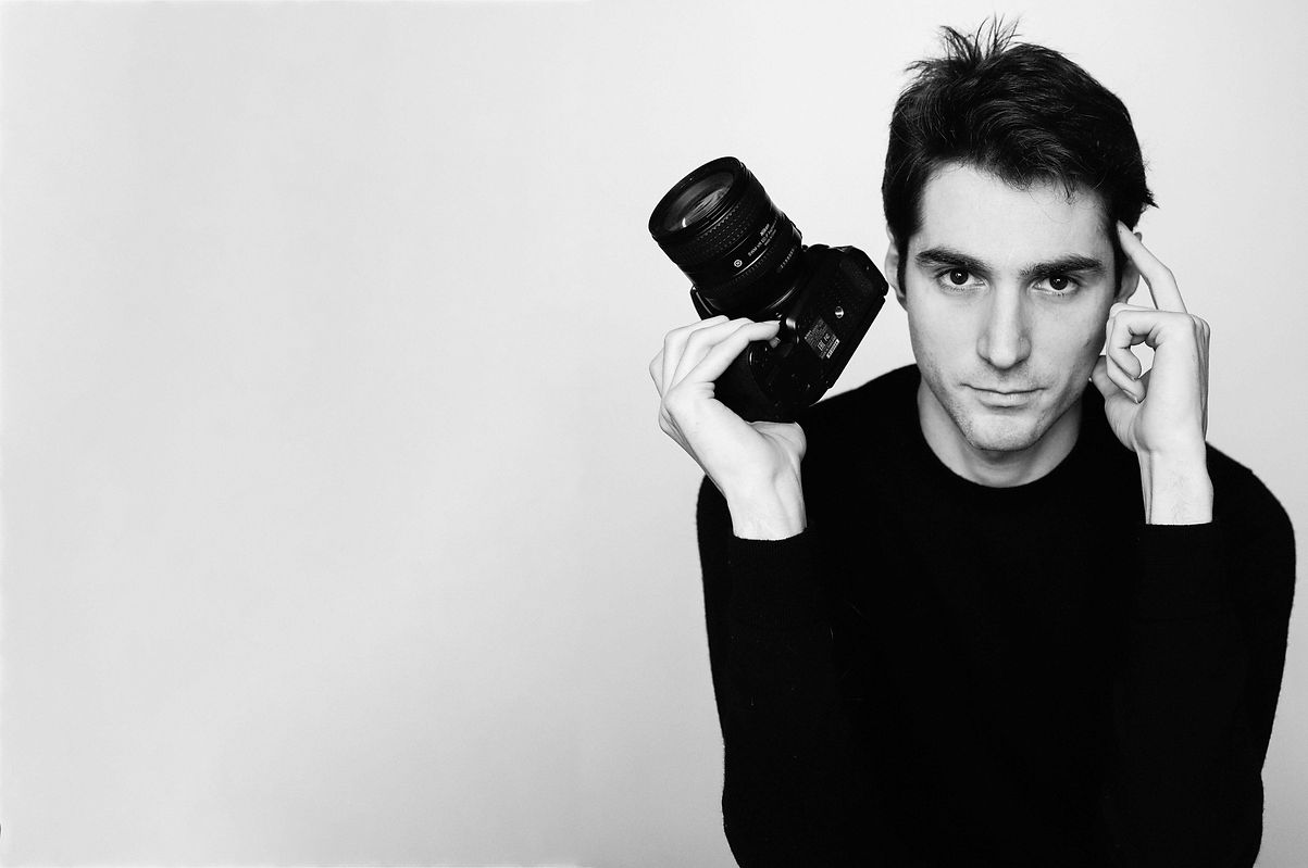 Professional portrait photographer | Paris, France | Guillaume Marbeck