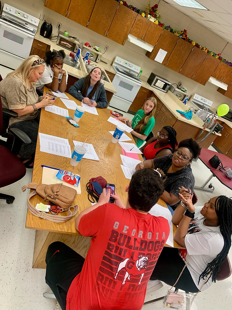 Perry High Officers Attend Local Training