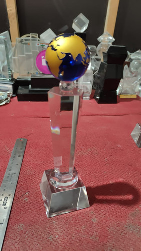 Corporate Momento Crystal Trophy Award-104 | Corporate Gifts