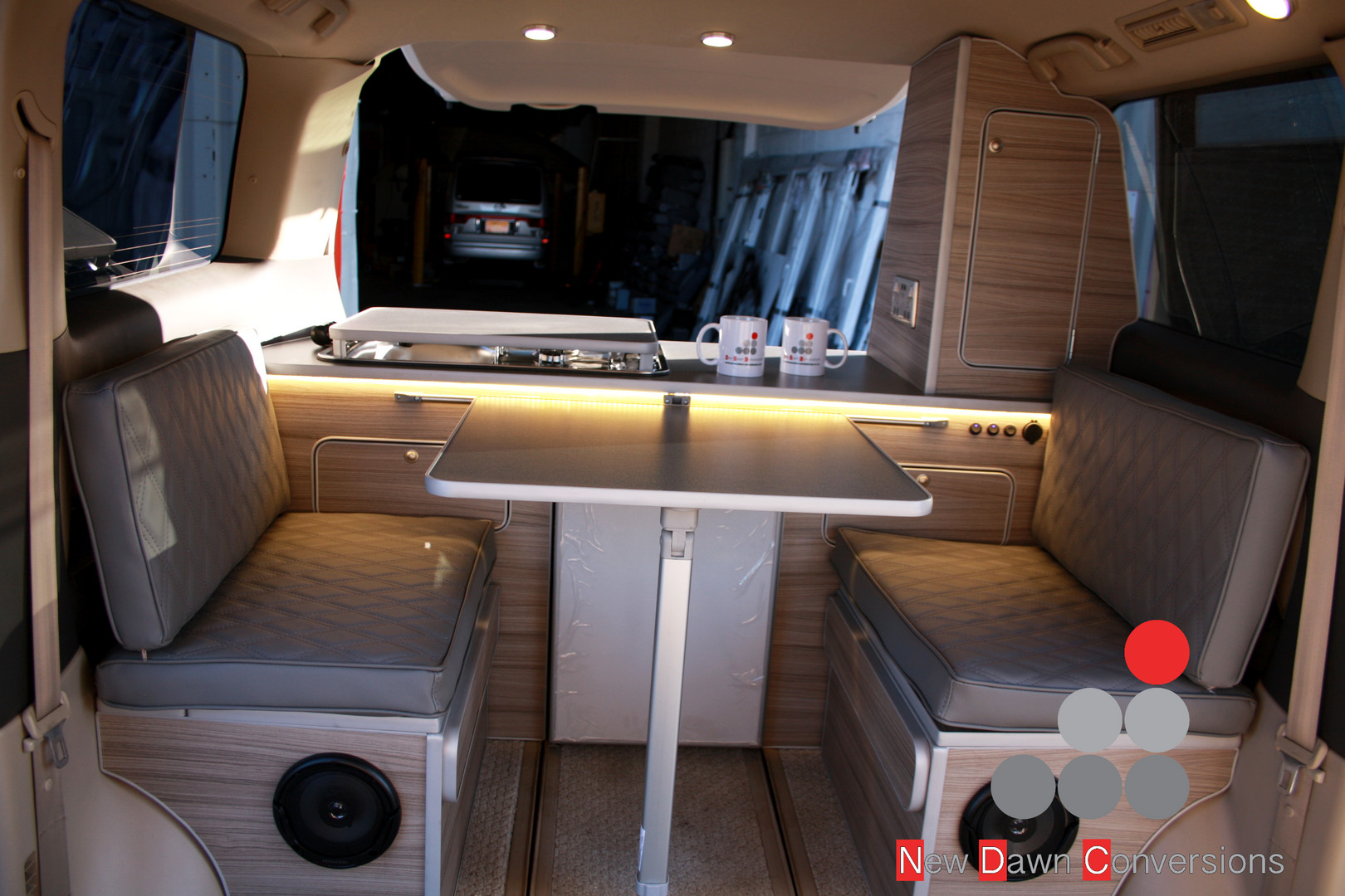 Toyota Alphard | Campervan | Conversion