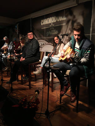 Nashville Songwriters Showcase. com