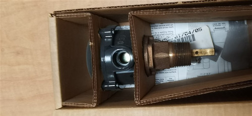 Mcdonnell & Miller Flow Switch Fs8-w 120601 | Specvalve Inc