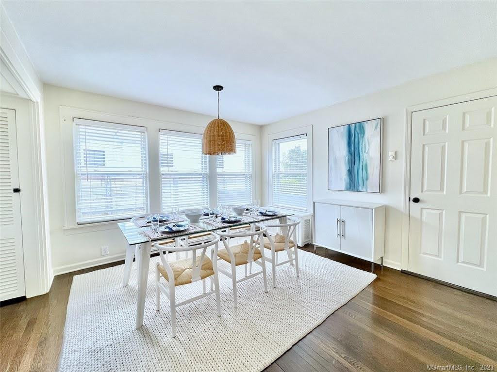 Shorefront Park Cottage