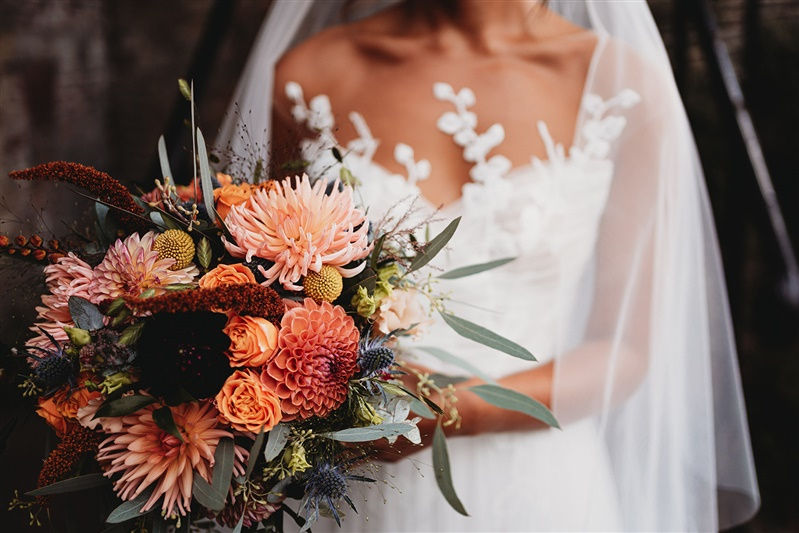 Will your favourite wedding flowers be in season when you marry?