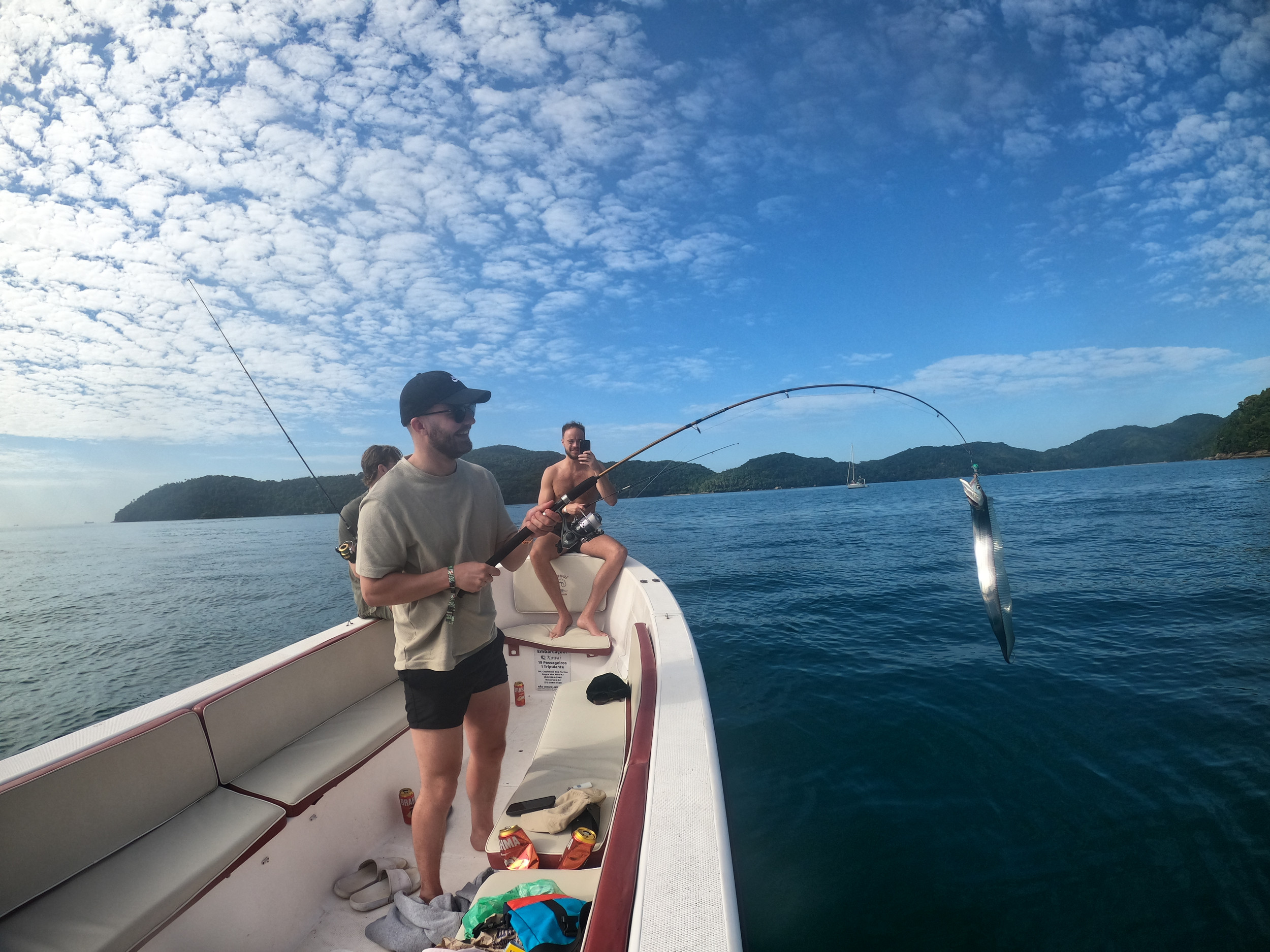 Acqua Jungle Ilha Grande Tours | Pesca Embarcada