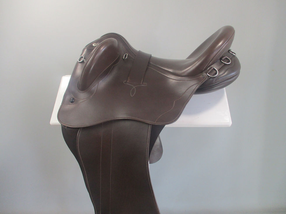 Bates Saddles | Saddle Central