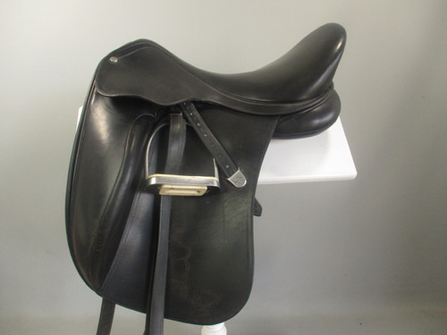 Bates Innova Dressage Saddle 17"- 17.5" | Saddle Central