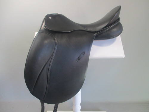 Passier GG Extra Dressage Saddle 17.5" MW | Saddle Central