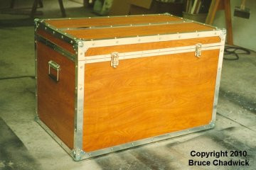 SUB TRUNK - DELUXE - $4500 | Illusion Warehouse