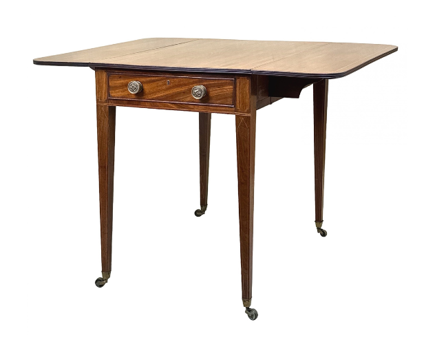 Traditional Pembroke Table | Shopsmith
