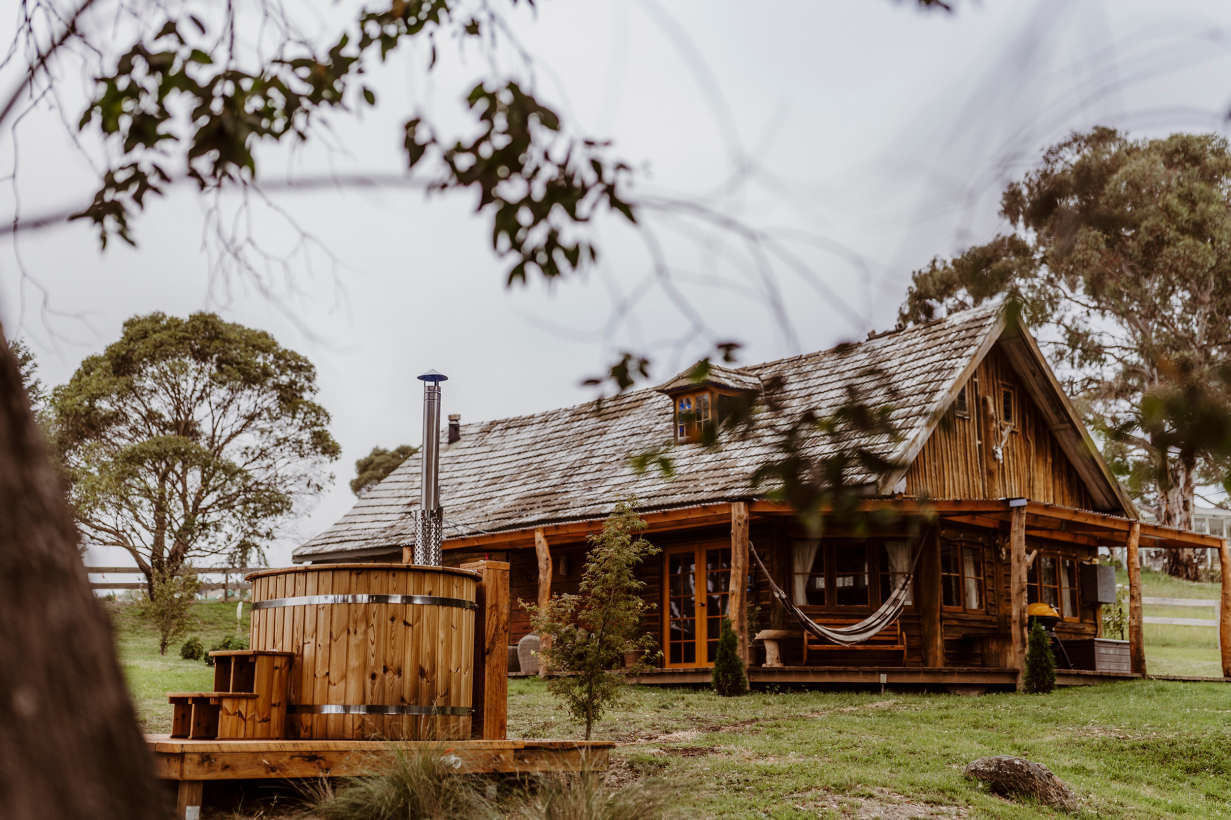 Log Cabin in New South Wales | Kallarroo Farmstay Experience ...
