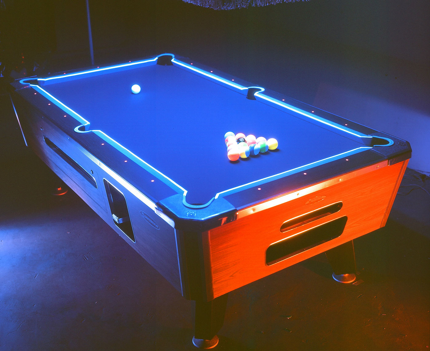 SOVEREIGN Pool Table โต๊ะพูล โต๊ะสนุกเกอร์ อันดับหนึ่งในไทยมากว่า 65ปี